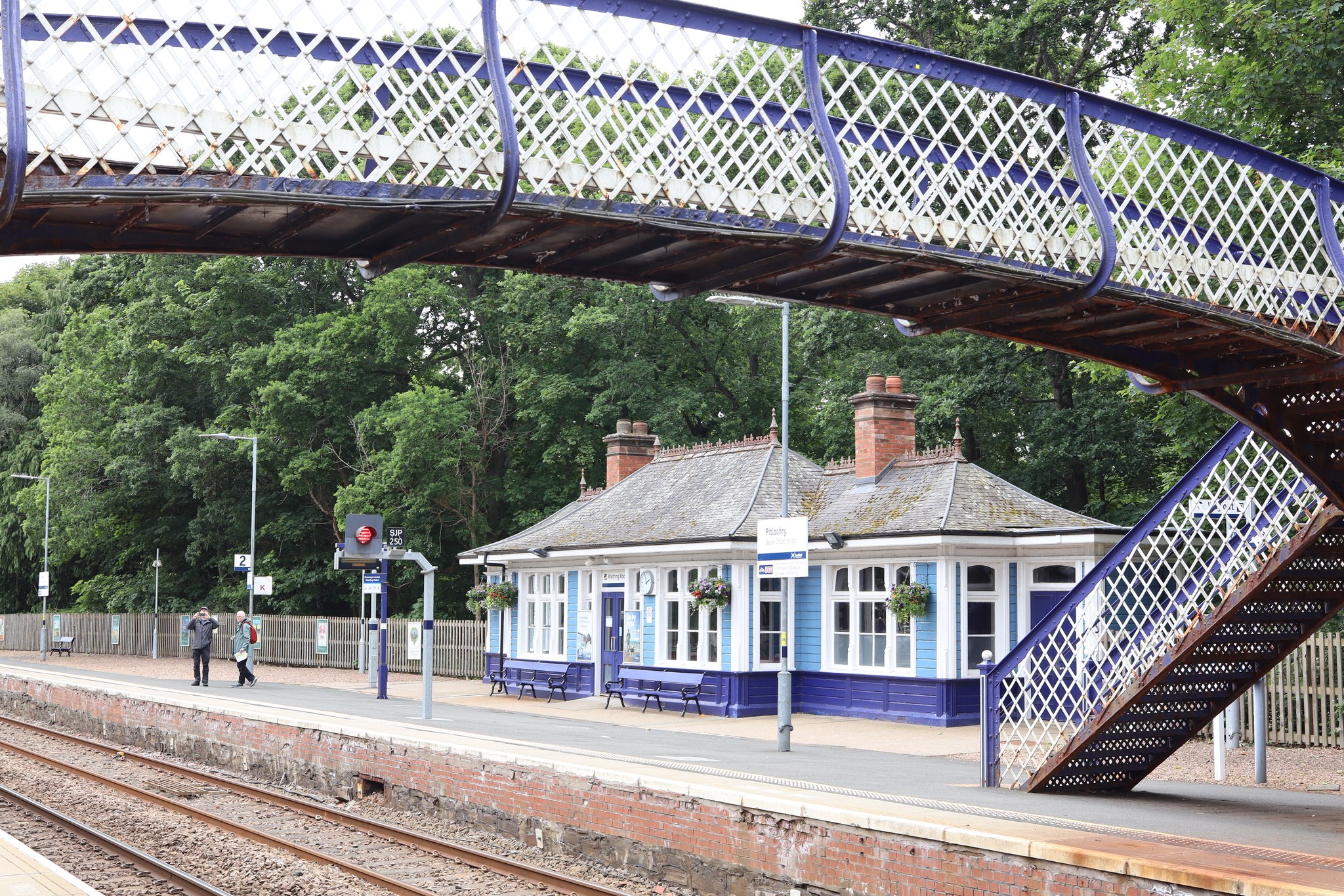 Highland Mainline - Highlands by Train